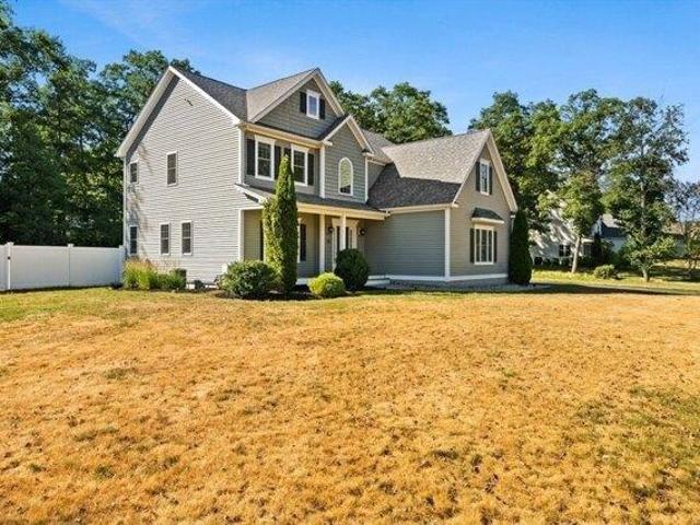 house with 4 bedroom, Plainville MA ES103930010