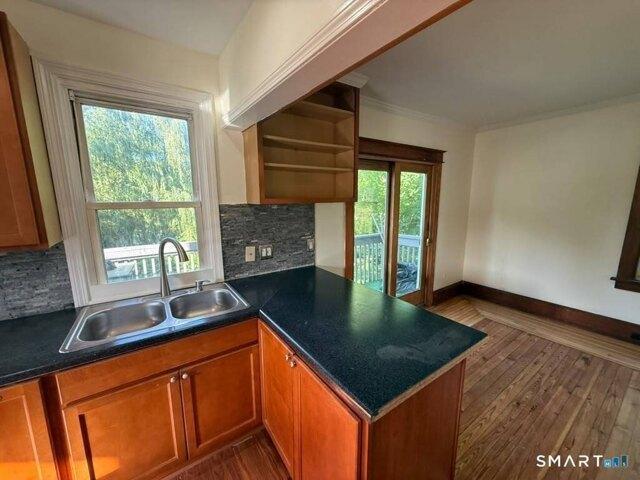 house with 4 bedroom, Plainville CT ES104543574