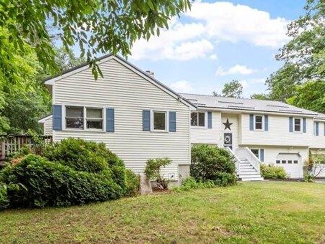 house with 4 bedroom, Plaistow NH DS104477144