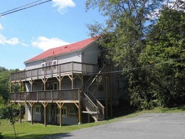 house with 4 bedroom, Pleasant Valley NY DS103621771