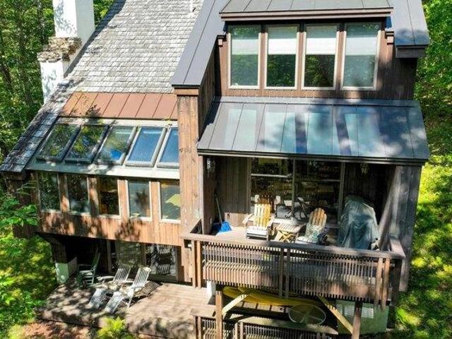 house with 4 bedroom, Plymouth VT DLS102063371