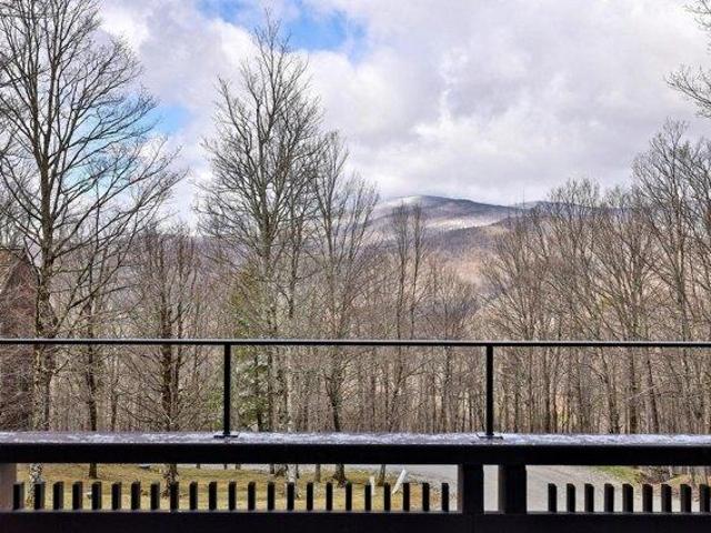 house with 4 bedroom, Plymouth VT DLS103128569