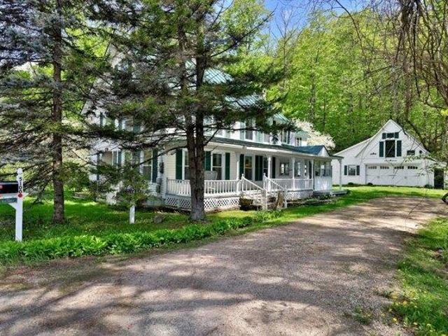 house with 4 bedroom, Plymouth VT ES104810412