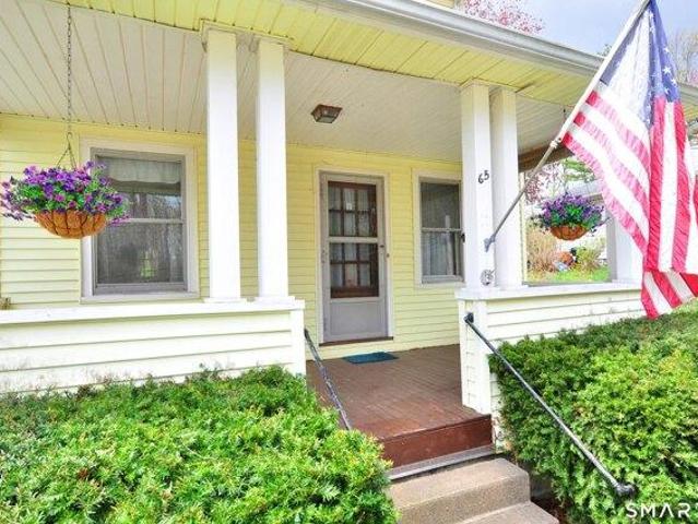 house with 4 bedroom, Plymouth CT DLS102316131