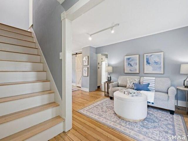 house with 4 bedroom, Plymouth CT ES104149822