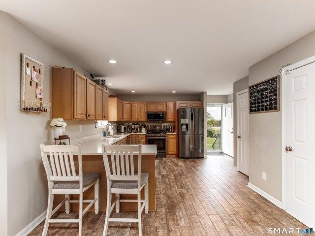 house with 4 bedroom, Plymouth CT ES105141179