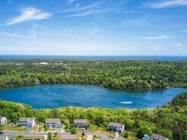 house with 4 bedroom, Plymouth MA DLS102312351