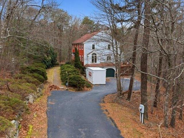 house with 4 bedroom, Plymouth MA DLS102371828