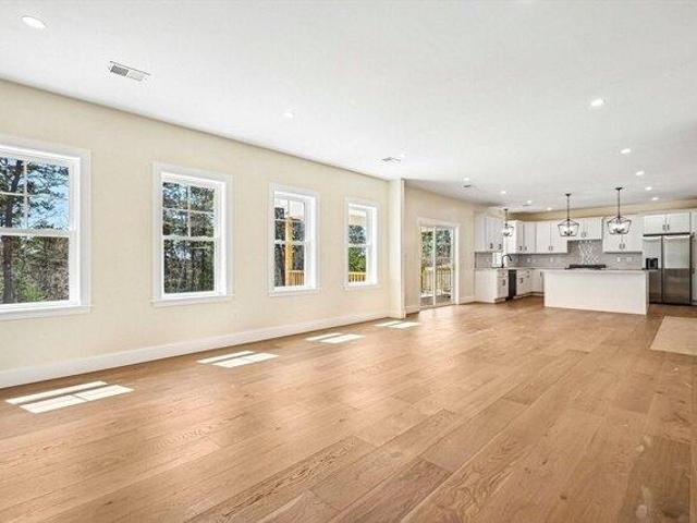 house with 4 bedroom, Plymouth MA ES105171940