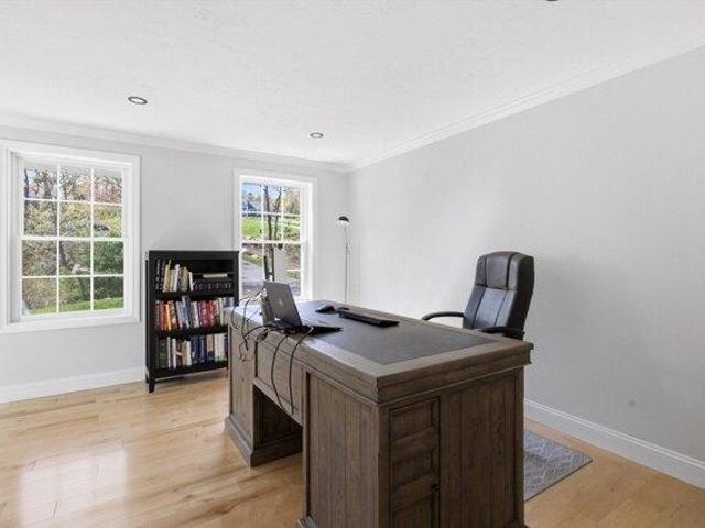 house with 4 bedroom, Plymouth MA ES105117666