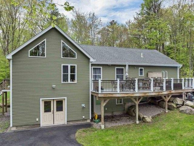 house with 4 bedroom, Plymouth NH DLS102157626