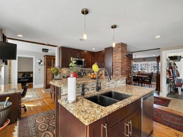 house with 4 bedroom, Plymouth NH ES105140358