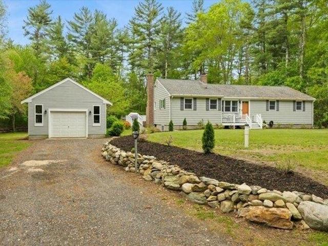 house with 4 bedroom, Plympton MA DS104009551