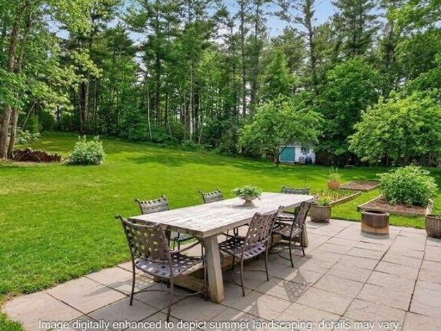 house with 4 bedroom, Plympton MA ES103431124