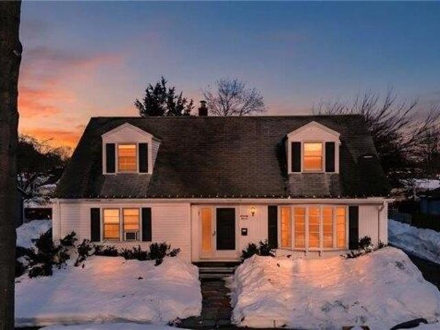 house with 4 bedroom, Providence RI DLS101746858