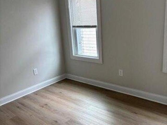 house with 4 bedroom, Providence RI DLS101857368