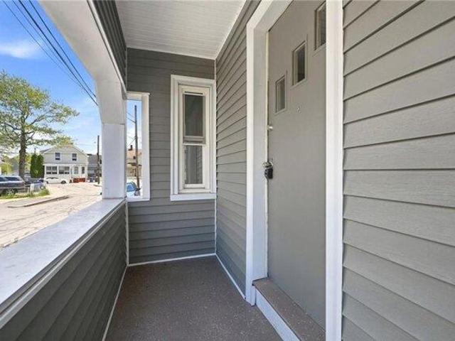 house with 4 bedroom, Providence RI DLS102346786