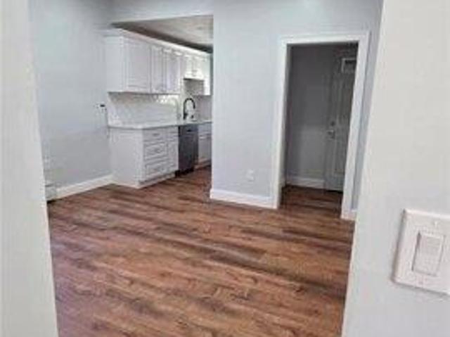 house with 4 bedroom, Providence RI DLS102315242
