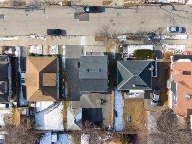 house with 4 bedroom, Providence RI DLS102594187