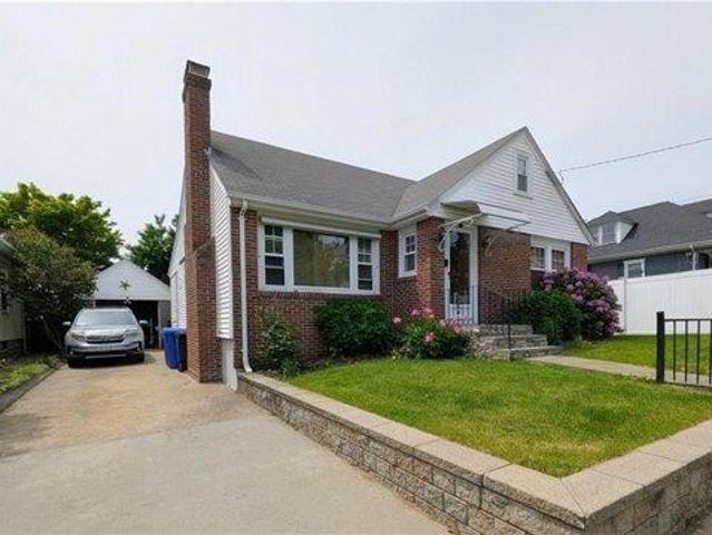 house with 4 bedroom, Providence RI DS104297236