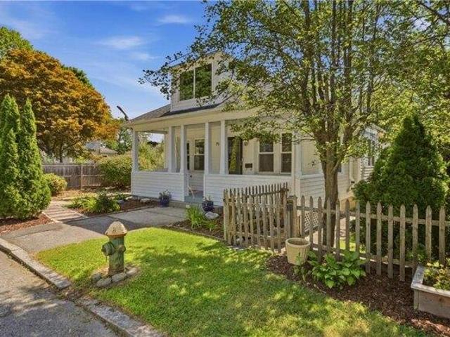 house with 4 bedroom, Providence RI DS104477301