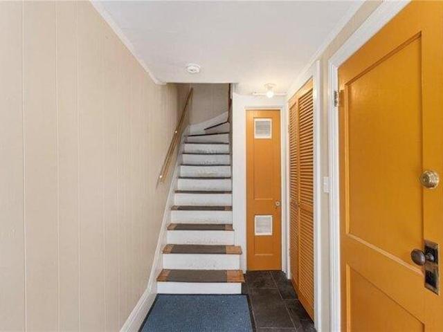 house with 4 bedroom, Providence RI DS102411159