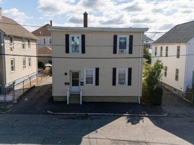 house with 4 bedroom, Providence RI DS102447247