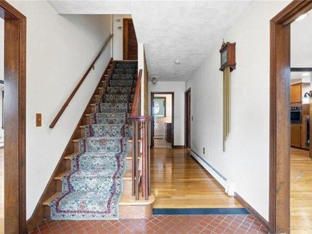 house with 4 bedroom, Providence RI DS102593979