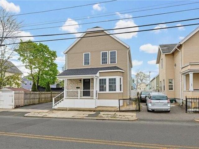 house with 4 bedroom, Providence RI DS102670973