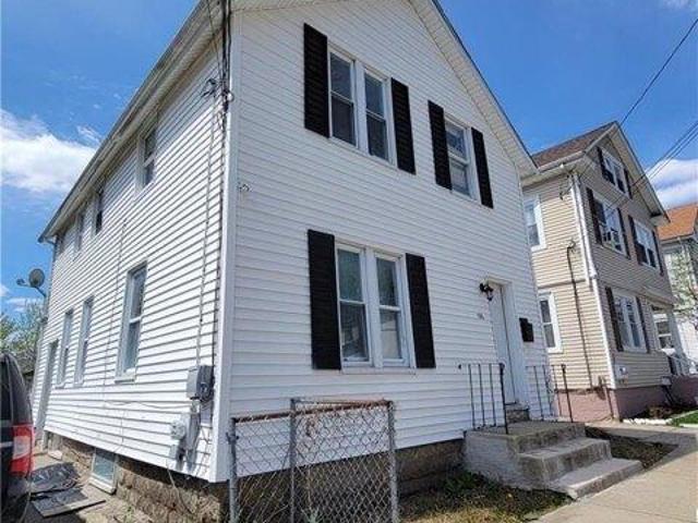 house with 4 bedroom, Providence RI DS102709295