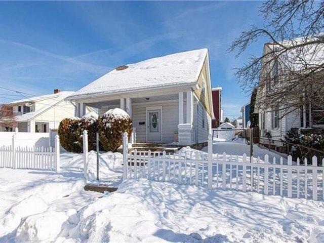 house with 4 bedroom, Providence RI DS102729410