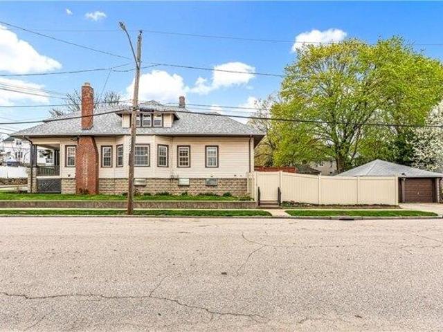 house with 4 bedroom, Providence RI DS102762933