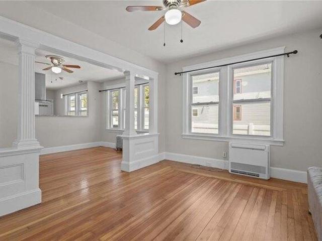 house with 4 bedroom, Providence RI DS103019807