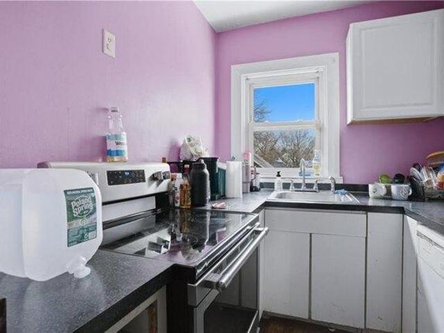 house with 4 bedroom, Providence RI DS103223698