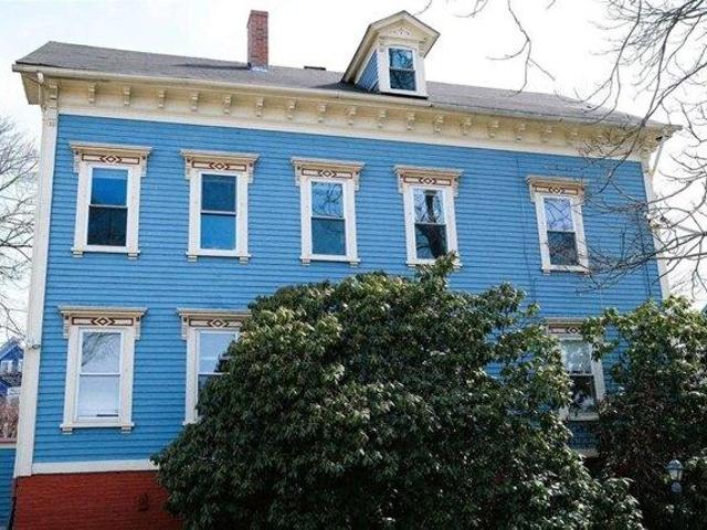 house with 4 bedroom, Providence RI DS103968702