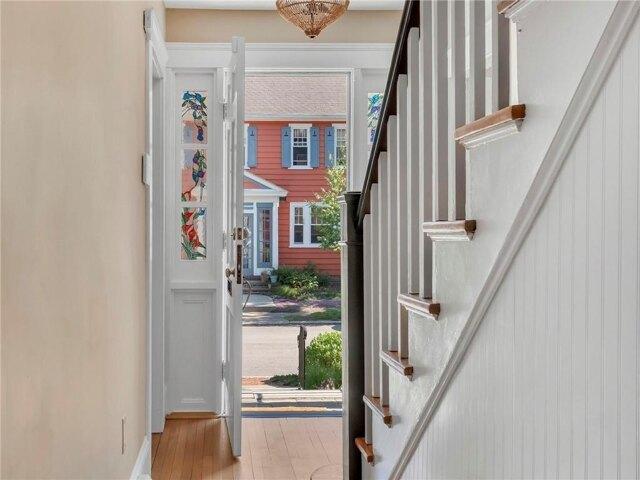 house with 4 bedroom, Providence RI ES104009339