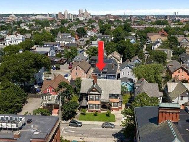 house with 4 bedroom, Providence RI ES104788081