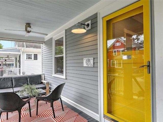 house with 4 bedroom, Providence RI ES104789526