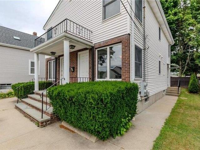 house with 4 bedroom, Providence RI ES104834662