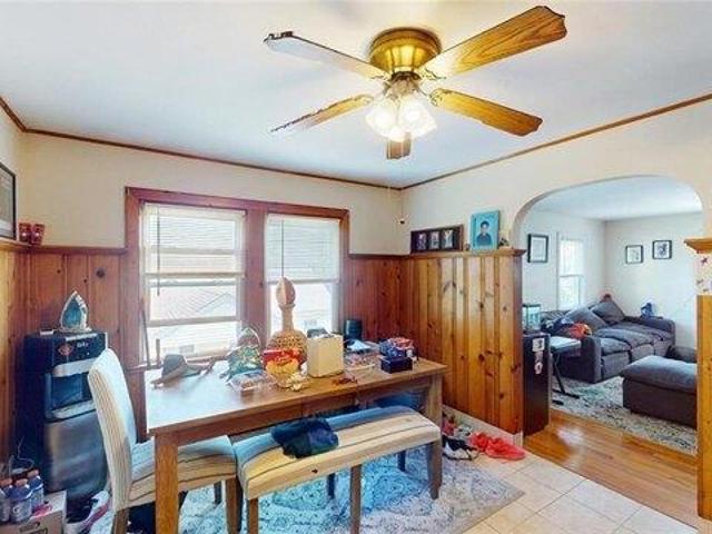 house with 4 bedroom, Providence RI ES104853411