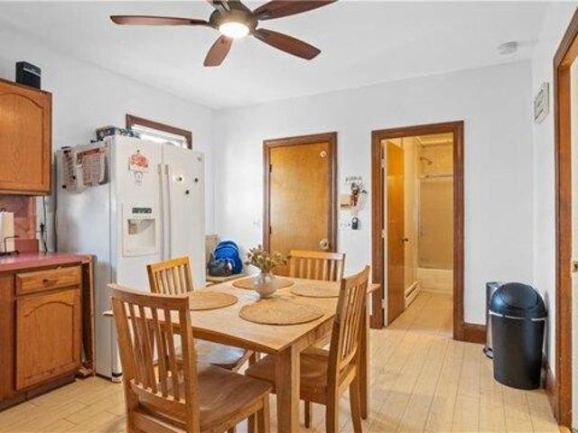 house with 4 bedroom, Providence RI ES105106232