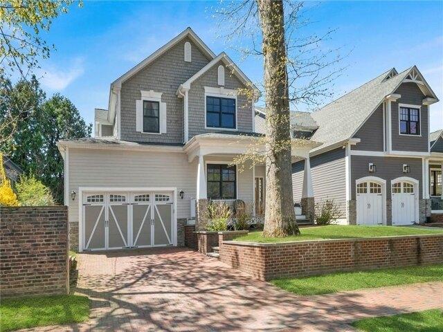 house with 4 bedroom, Providence RI ES102828109