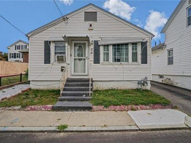 house with 4 bedroom, Providence RI ES103072956