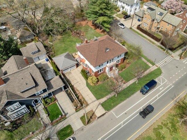 house with 4 bedroom, Providence RI ES103665597