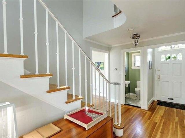 house with 4 bedroom, Providence RI ES103928118