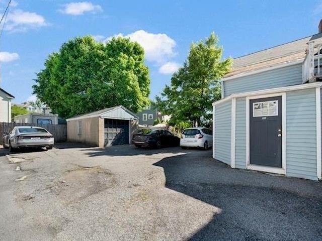 house with 4 bedroom, Providence RI ES103967539