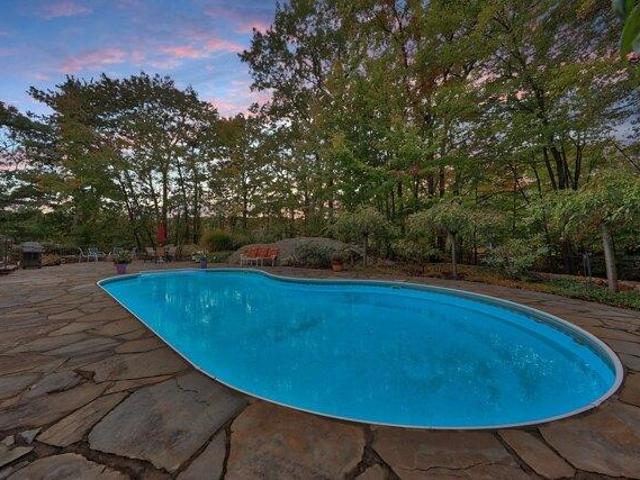 house with 4 bedroom, Prospect CT ES103188227