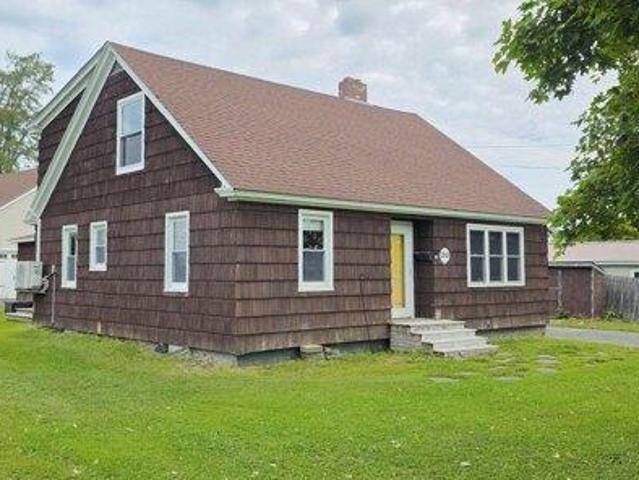 house with 4 bedroom, Presque Isle ME DS101858118