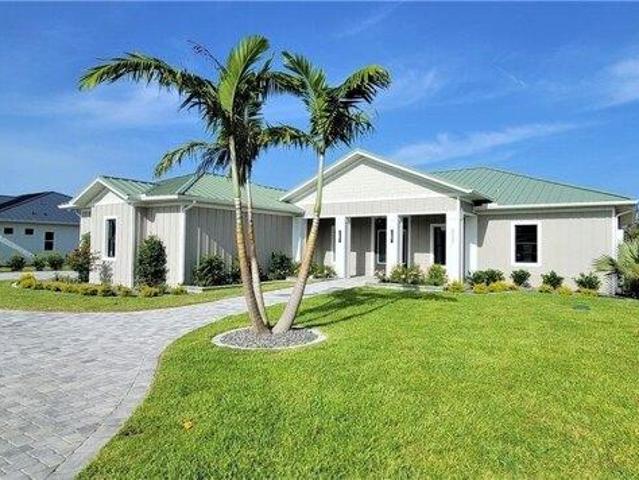 house with 4 bedroom, Punta Gorda FL DLS92406463