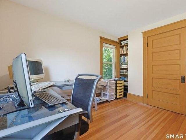house with 4 bedroom, Putnam CT ES105104989